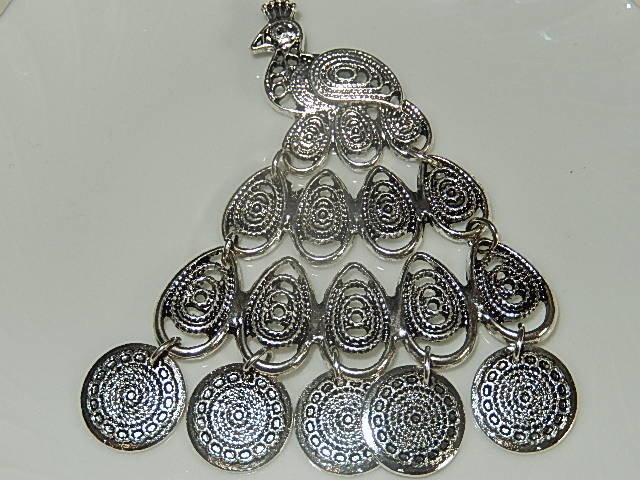 Pauw metaal zilver met drie beweegbare staartdelen 80x61 mm - Het ...